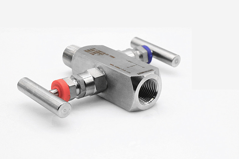 Two-valve set . – 杭州伊迈管件有限公司